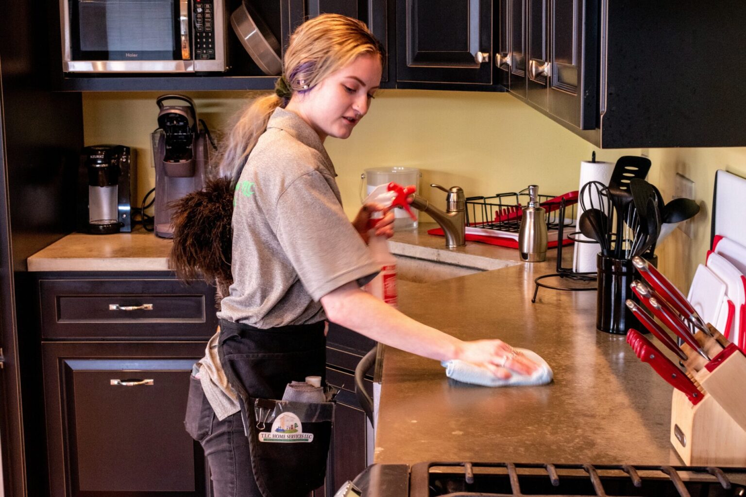 House Cleaning & Maid Services Southbridge, MA | TLC Home Services